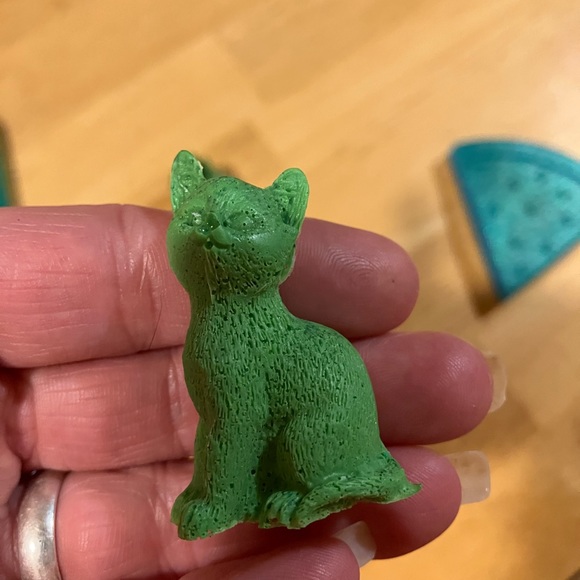 Hand Crafted | Accents | Handmade Resin Cat | Poshmark
